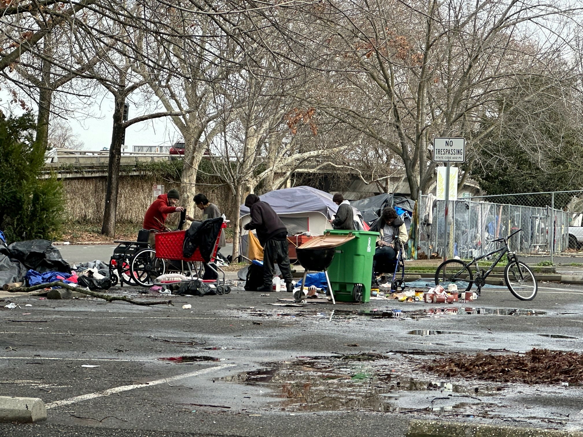 I talked to two ex-homeless people about Newsom’s ‘investment’ in ...